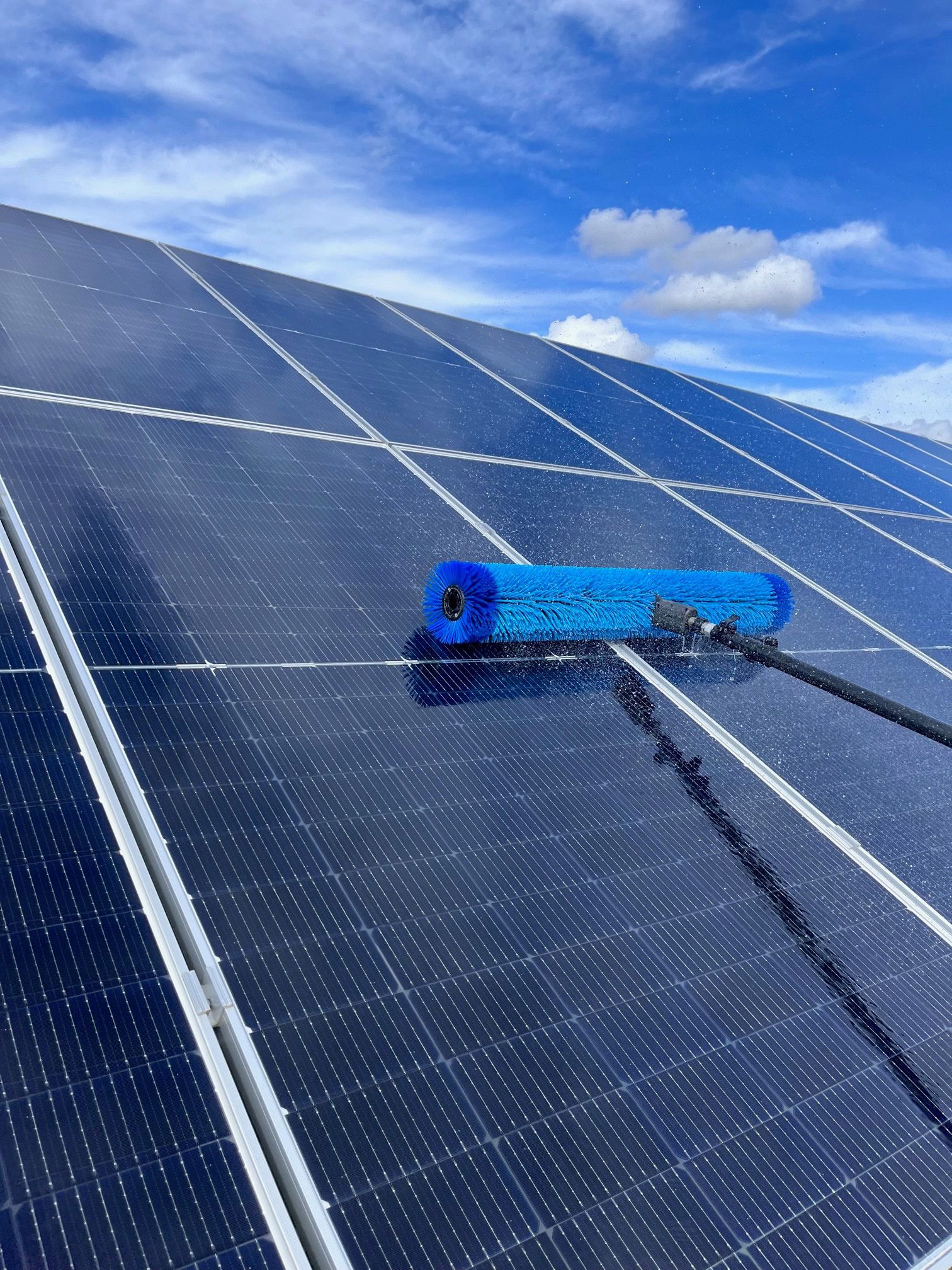 Commercial Solar Panel Cleaning Hereford, Herefordshire | Solar Panel ...